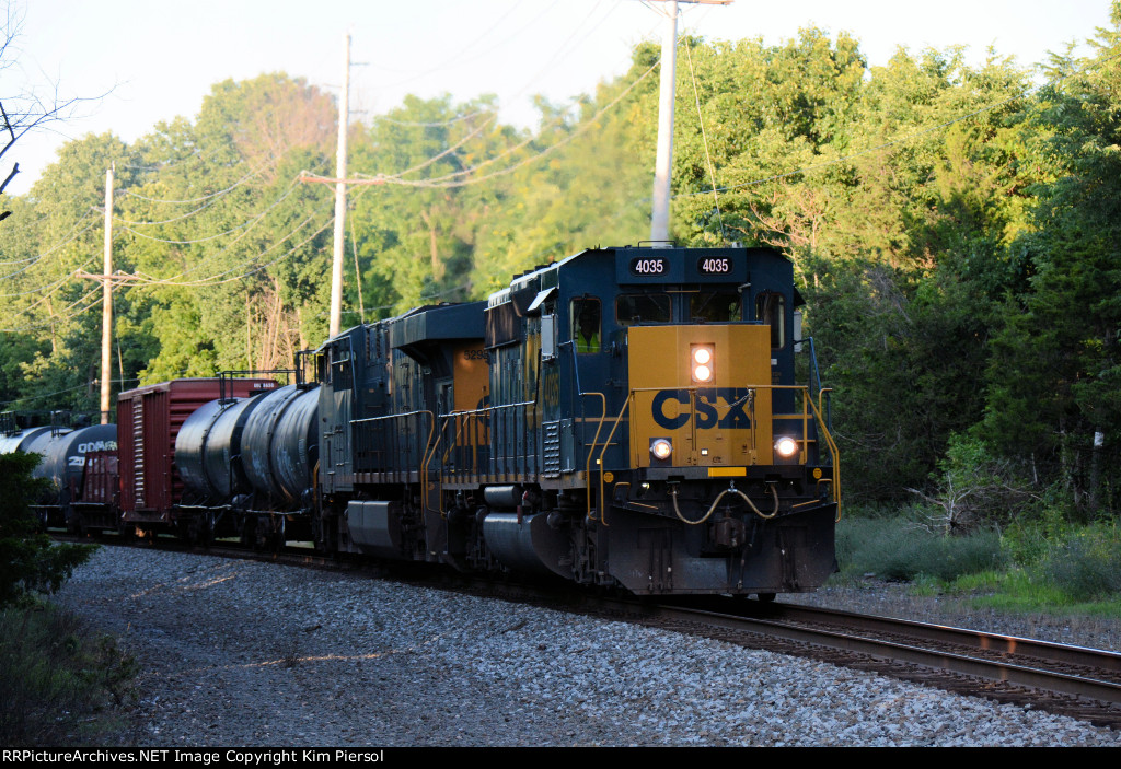 CSX 4035 Q301